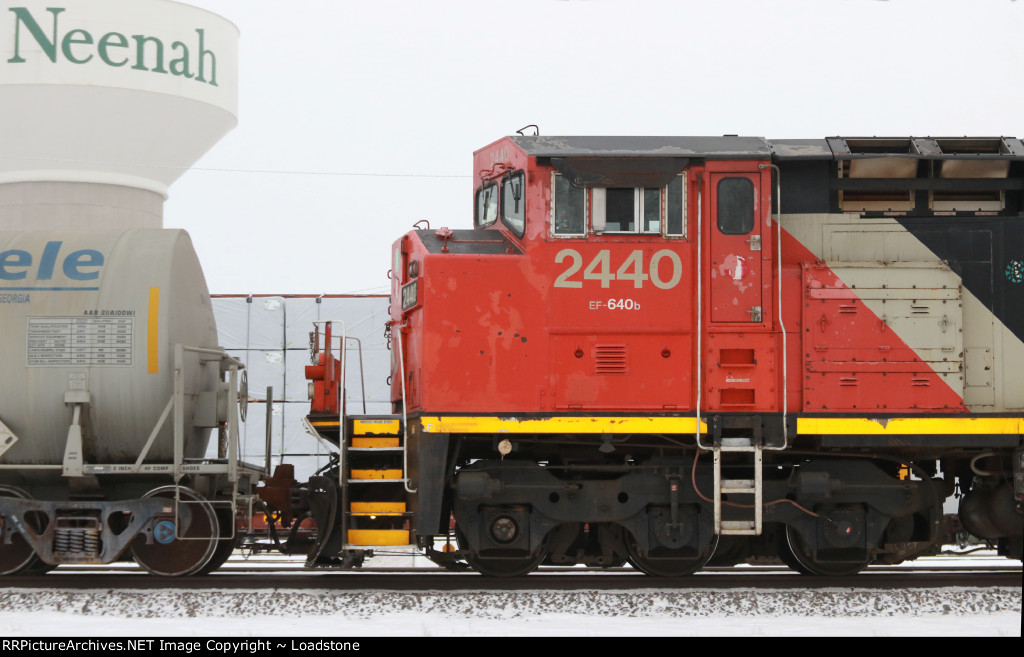 CN 2440